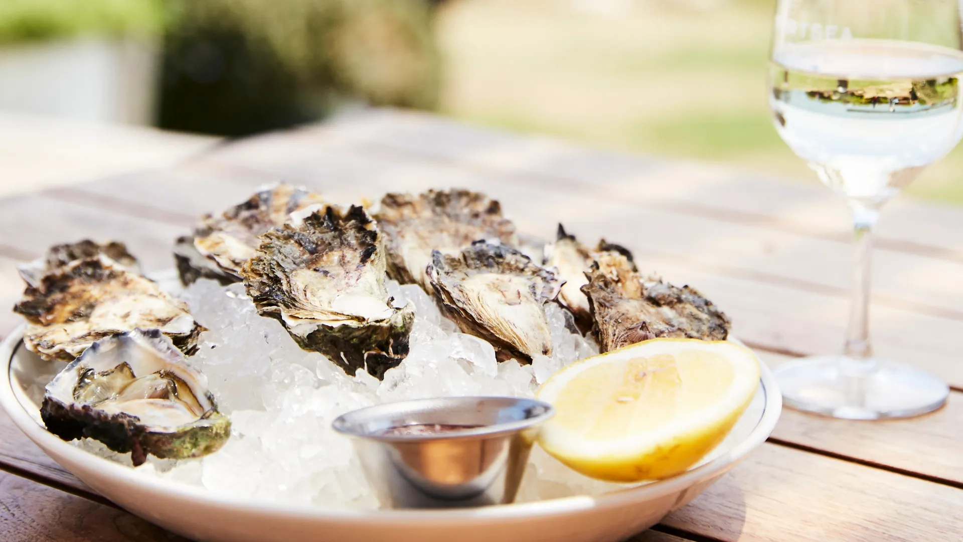 Winery restaurants, cafes and more — Visit Mornington Peninsula.
