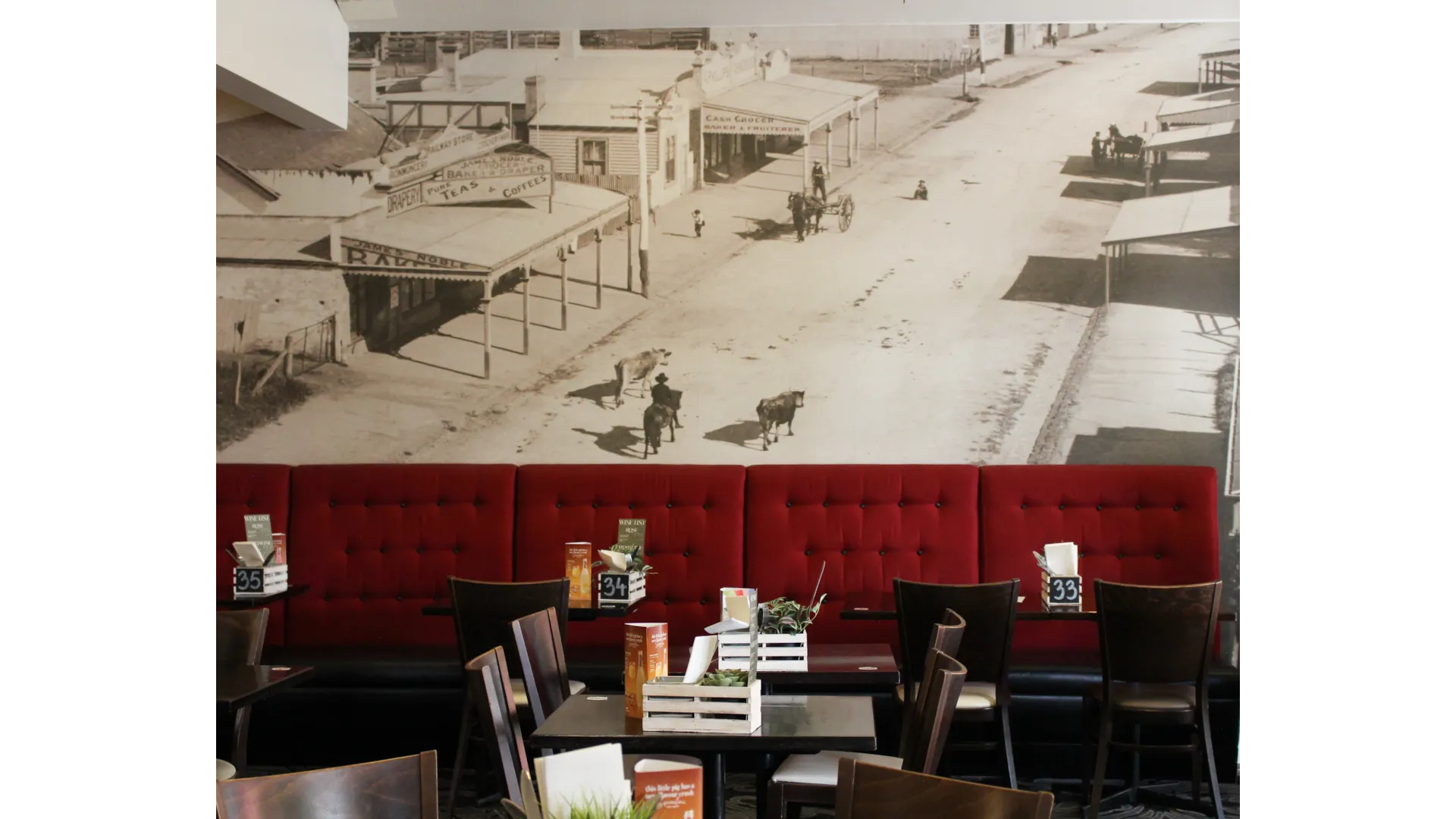 Winery restaurants, cafes and more — Visit Mornington Peninsula.
